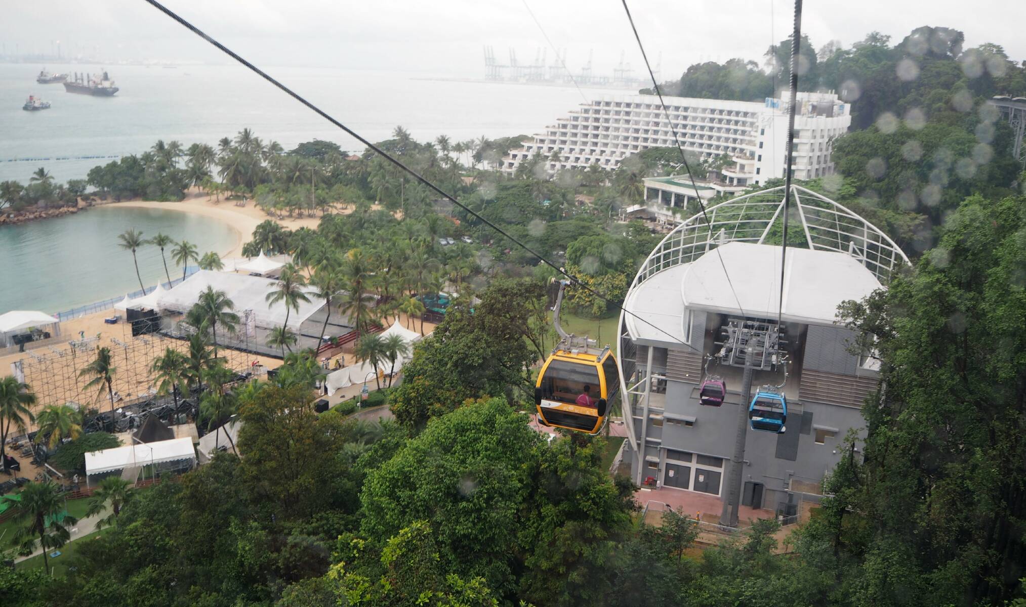 Singapore-Sentosa Cable Car Tickets & Tours